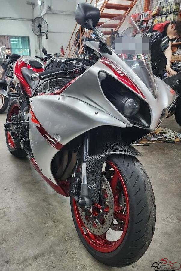 Used Yamaha YZF-R1 bike for Sale in Singapore - Price, Reviews ...