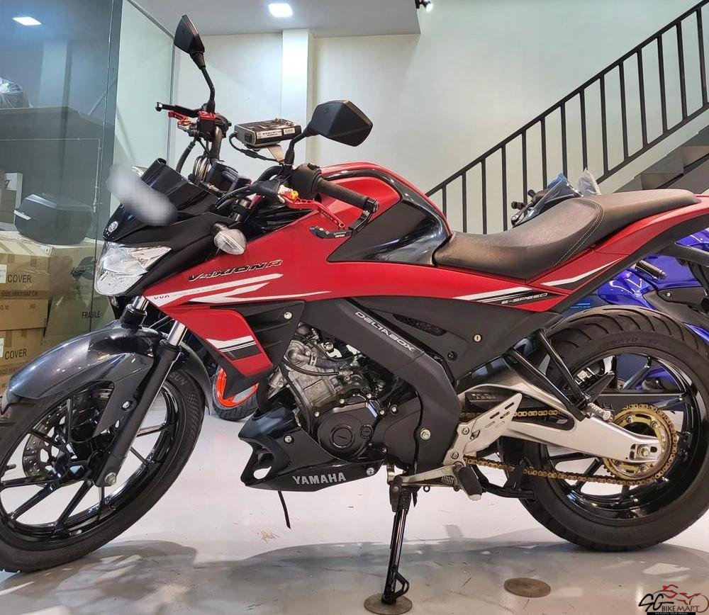 Used Yamaha Vixion R 155 bike for Sale in Singapore - Price, Reviews ...