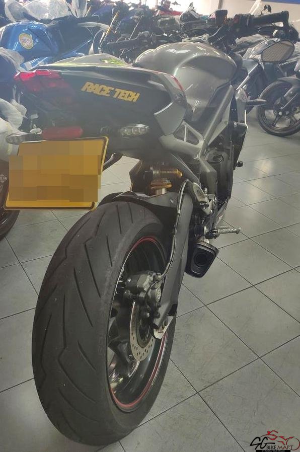 Used Triumph Street Triple RS bike for Sale in Singapore - Price ...