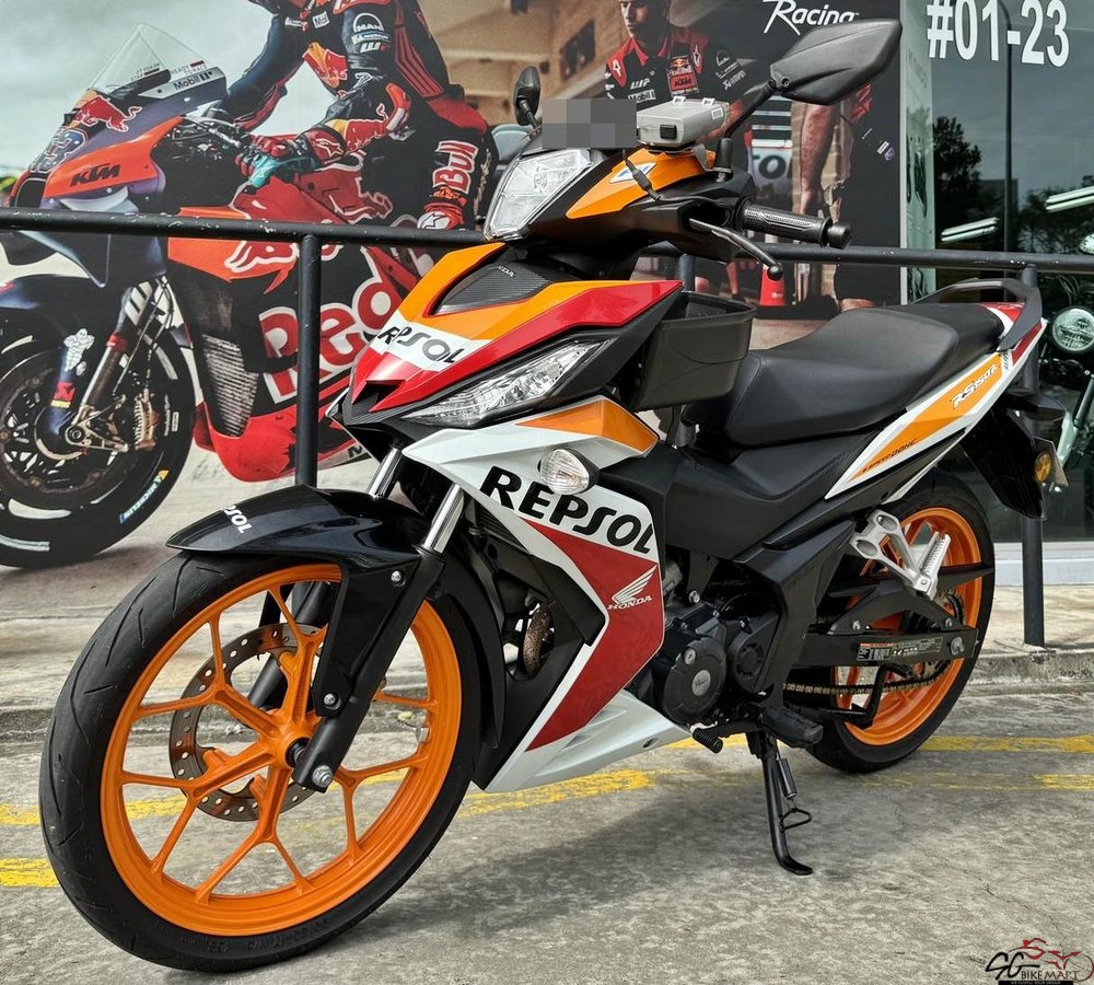 Used Honda RS150R Repsol bike for Sale in Singapore - Price, Reviews ...