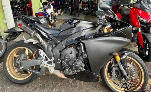 Used Yamaha YZF-R1 bike for Sale in Singapore - Price, Reviews ...