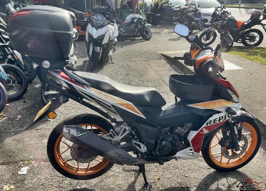 Used Honda RS150R Repsol bike for Sale in Singapore - Price, Reviews ...