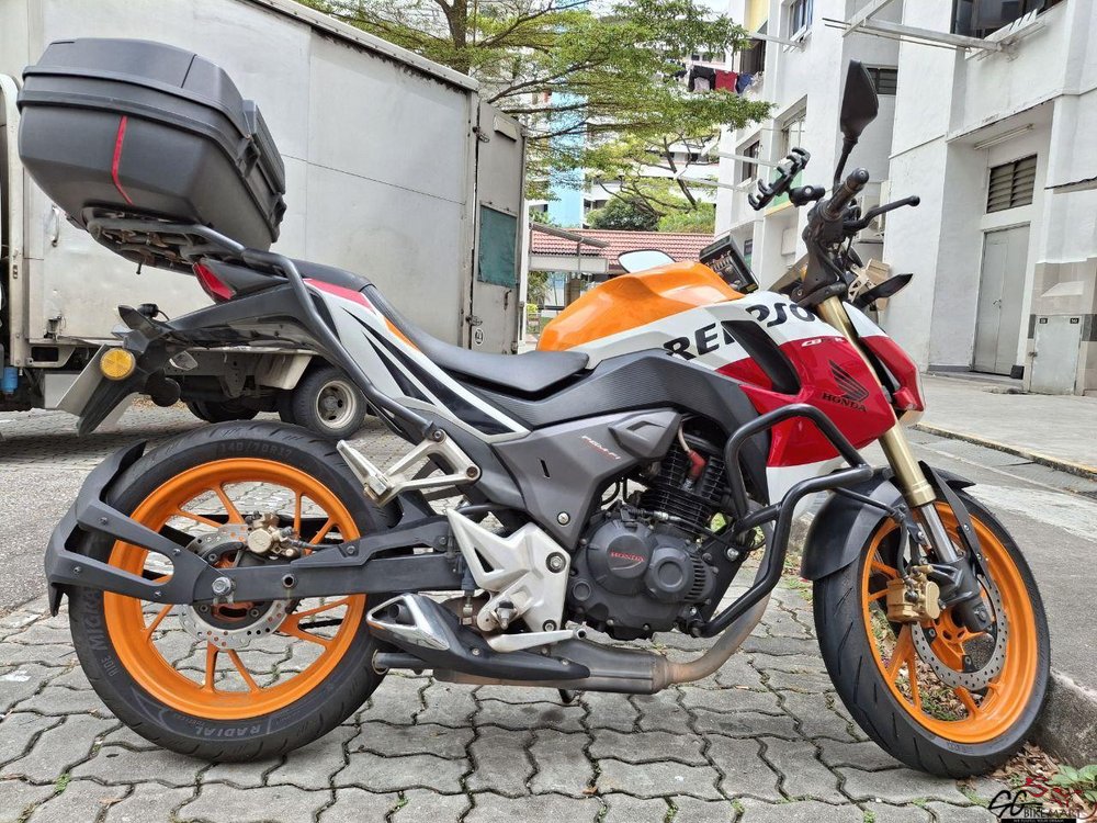 Used Honda CB190R Repsol bike for Sale in Singapore - Price, Reviews & Contact Seller - SGBikemart