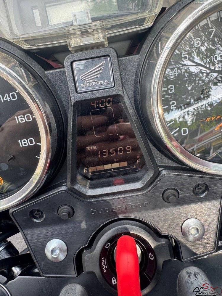 Used Honda CB400 Super 4 Revo bike for Sale in Singapore - Price, Reviews & Contact Seller ...