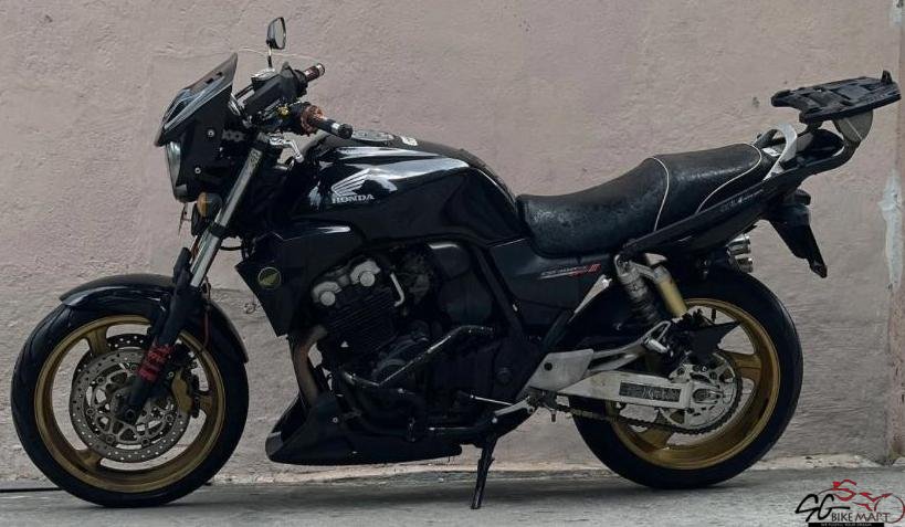 Used Honda CB400 Super 4 bike for Sale in Singapore - Price, Reviews & Contact Seller - SGBikemart