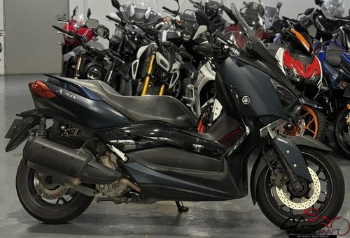Yamaha Xmax 300 For Sale in Singapore | Yamaha Used Motorcycles ...
