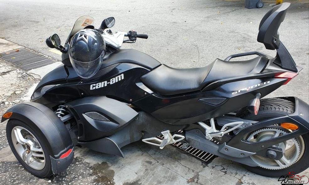Used Can-Am Spyder RS-S SE5 bike for Sale in Singapore - Price, Reviews ...