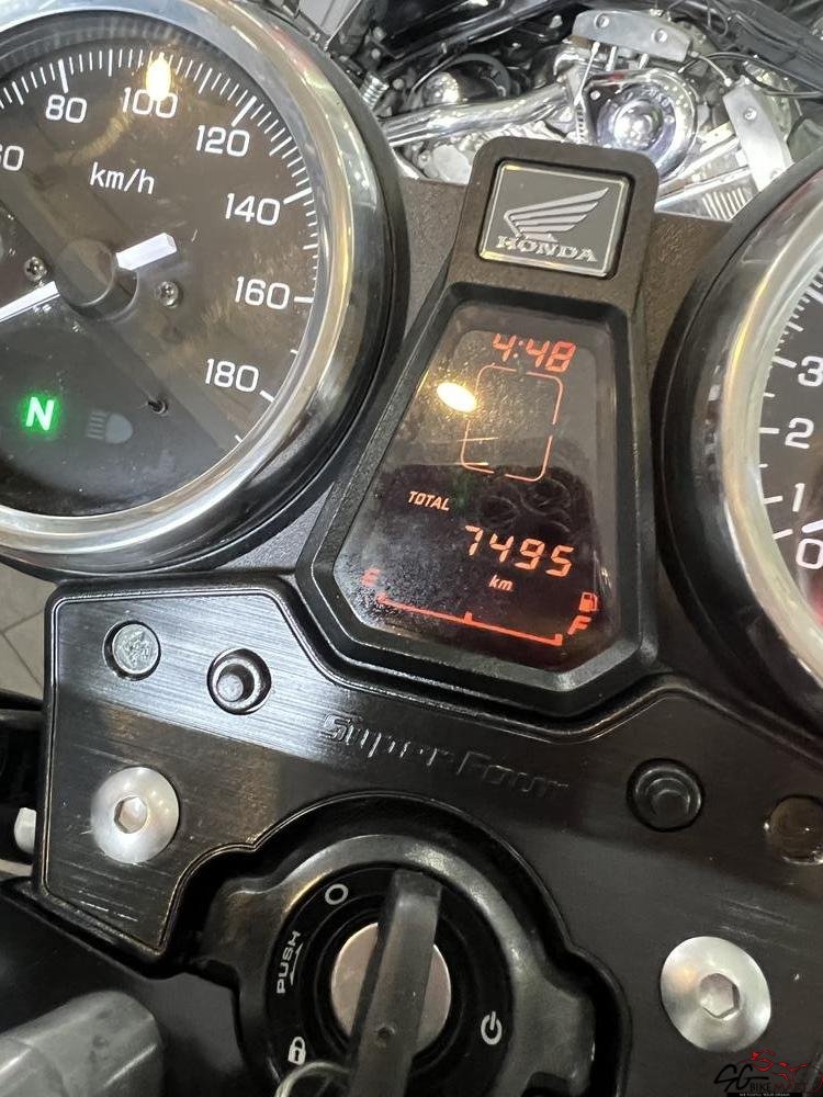 Used Honda CB400 Super 4 Revo bike for Sale in Singapore - Price, Reviews & Contact Seller ...