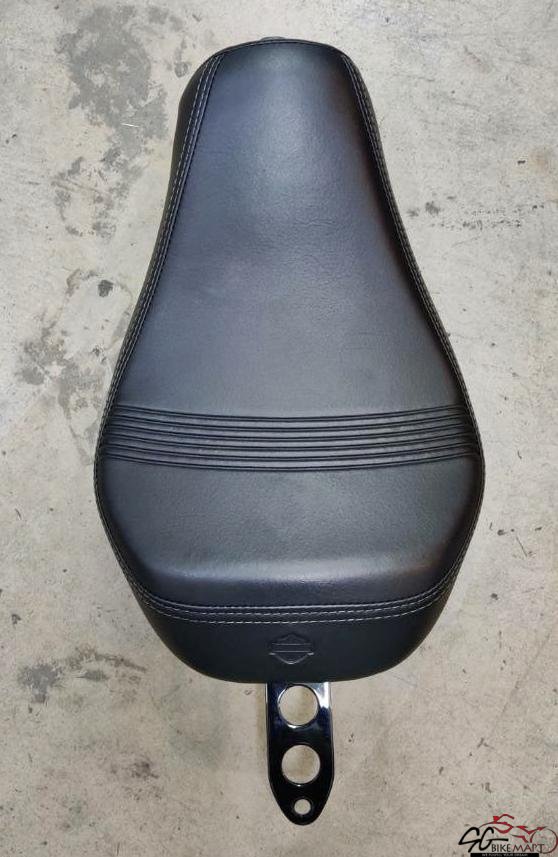 Used Harley Davidson Sportster Iron 883 Single Seat for Sale in ...