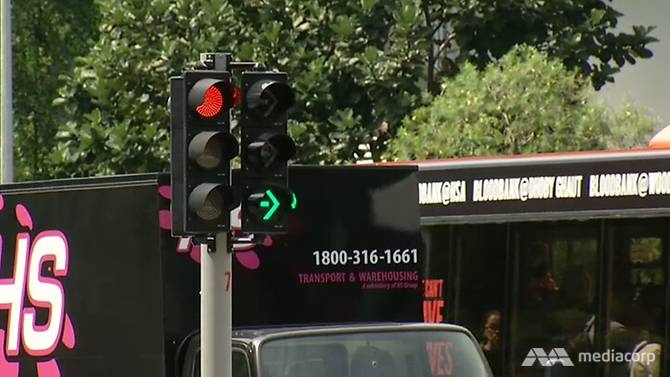 Follow Up: Singapore LTA to Review Traffic Light System at Junctions ...